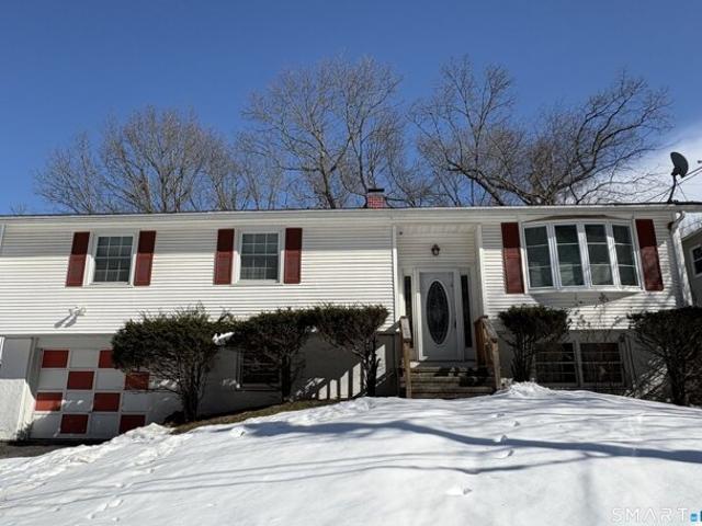Malcolm Rd, West Haven, Home For Sale