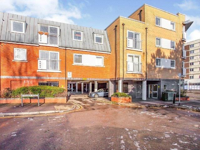 Malden Road, Watford, Hertfordshire WD17, 1 bed flat to rent, £1,350 pcm | PrimeLocation