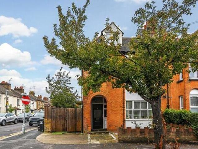 Malden Road, Watford, 2 Bedroom Maisonette