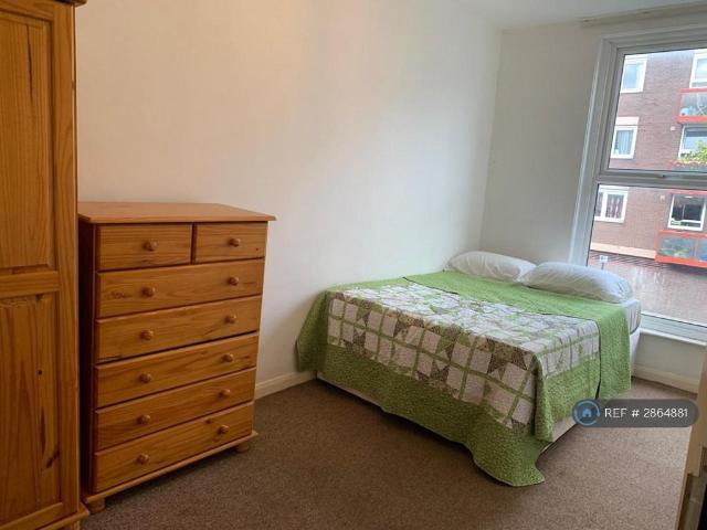 Malden Road, London, NW5 4 bed flat to rent £4,700 pcm £1,085 pw
