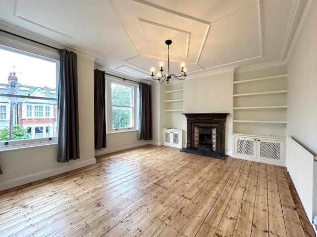 Maldon Road, Acton W3, 2 bed flat to rent, £2,800 pcm | PrimeLocation