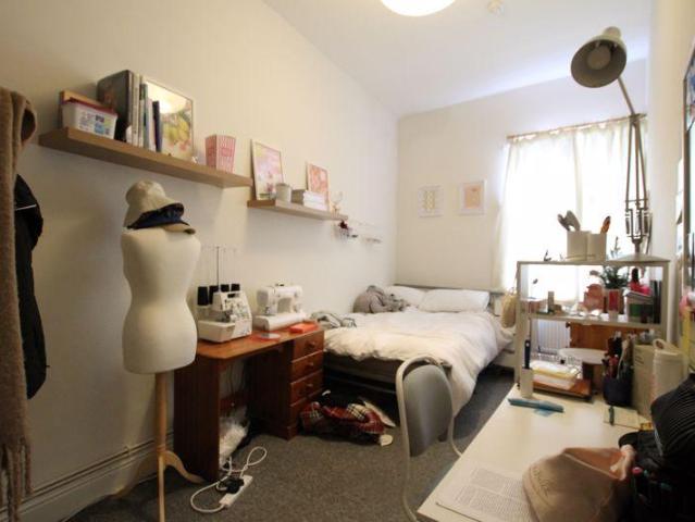 Malefant Street, Cardiff CF24 7 bed end of terrace house to rent £3,150 pcm £727 pw