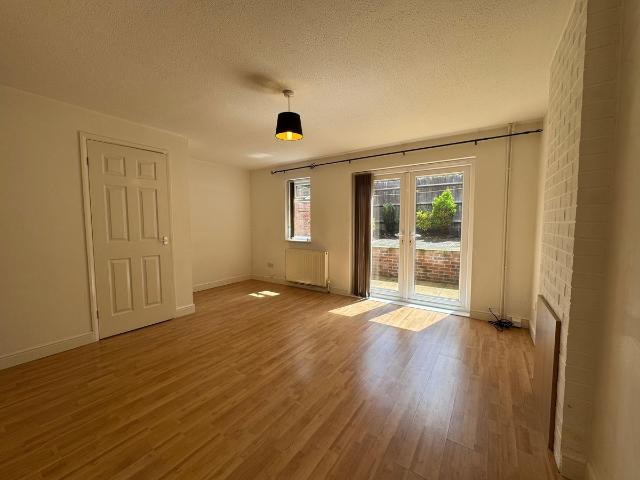 Malham Way, Oadby LE2, 3 bed semi detached house to rent, £1,200 pcm | PrimeLocation