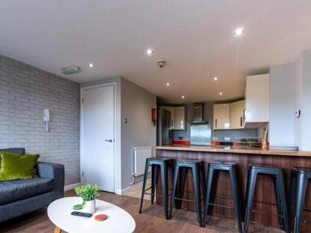 Malin Hill, Nottingham, 6 Bedroom Flat