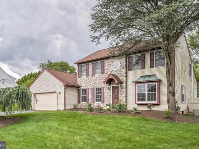 Mallard Cir, Warminster, Home For Sale
