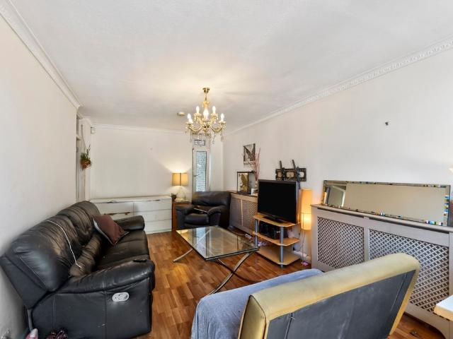 Mallard Close, Hackney, London, E9 5JL