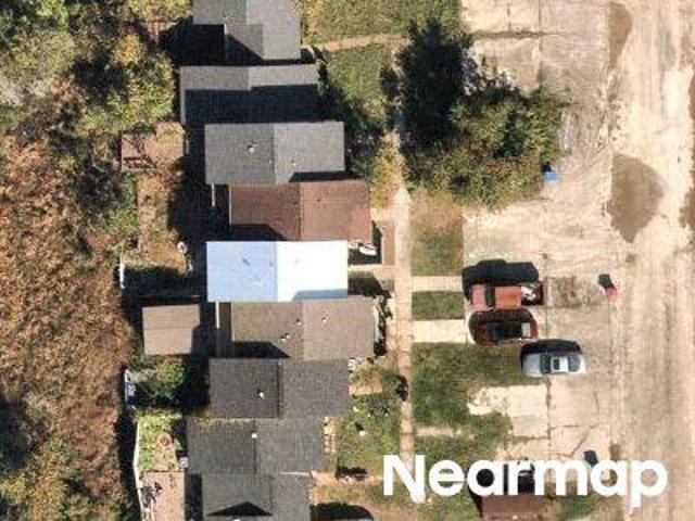 Mallard Dr Apt B