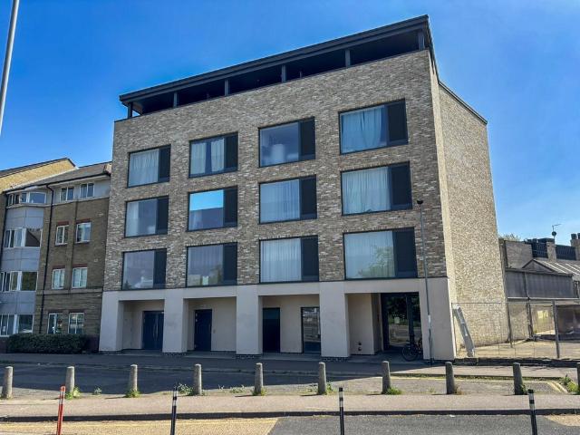 Mallory House, Cambridge CB1 Studio to rent £1,050 pcm £242 pw
