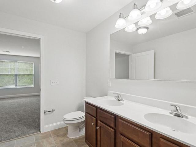 Mallory Ridge 1 Bedroom Apartment for Rent at 95 Filley St, Bloomfield, CT 06002
