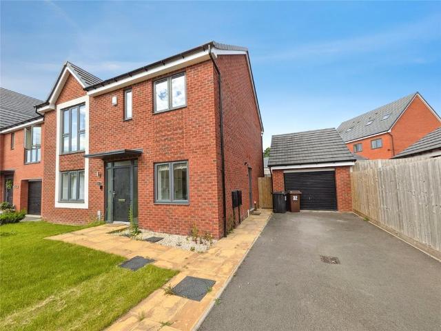 Mallory Road, Wolverhampton, WV10 4 bed detached house to rent £1,950 pcm £450 pw