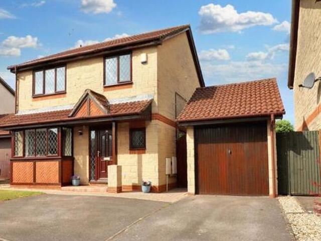 Mallow Close, Thornbury, 4 Bedroom Detached