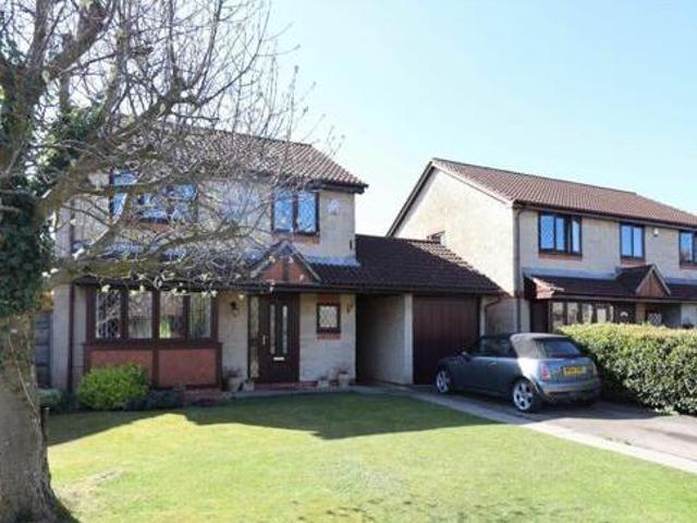 Mallow Close, Thornbury, 4 Bedroom Detached