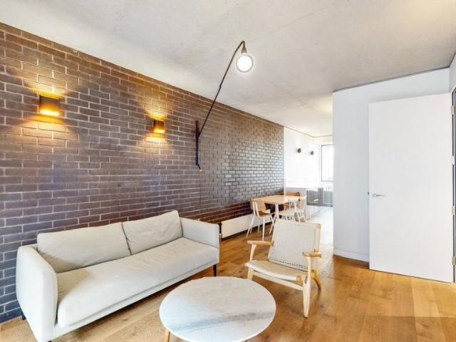 Mallow Street, EC1Y 2 bed apartment to rent £3,600 pcm £831 pw