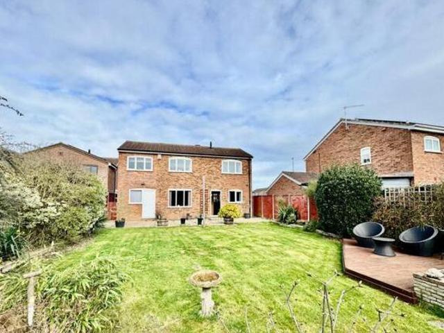 Mallows Drive, Raunds, 4 Bedroom Detached