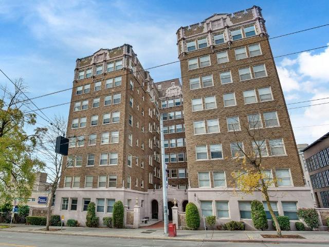 Malloy Apartment Homes Studio Apartment for Rent at 4337 15th Ave Ne, Seattle, WA 98105 University District