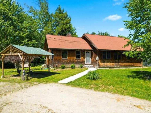 Maple View Dr, Bradford, Home For Sale