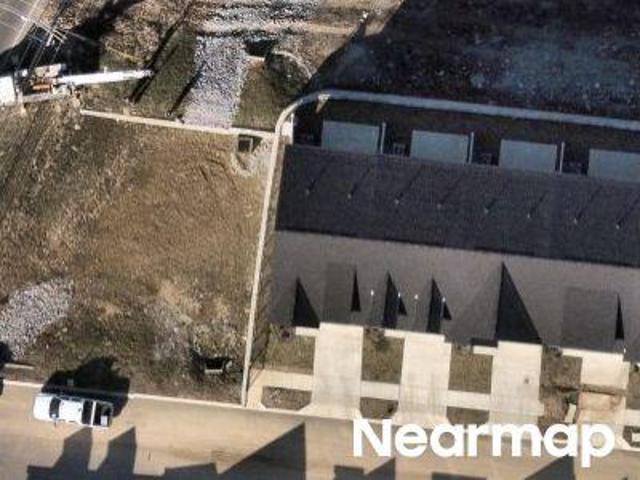 Maple View Dr