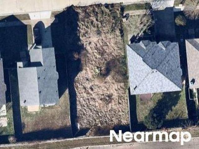 Maple Wood Dr