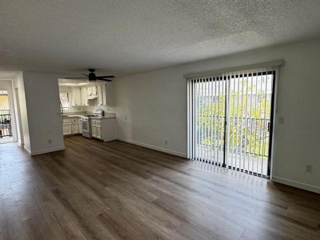 Maple Apartments 2 Bedroom Apartment for Rent at 1995 Maple Ave, Costa Mesa, CA 92627 Westside Costa Mesa