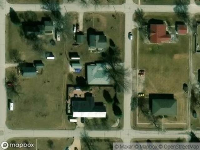 Maple Ave