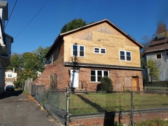 Maple Ave, Hillside, Home For Sale