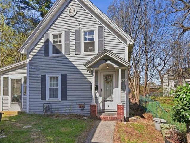 Maple Ave, Hudson, Home For Sale