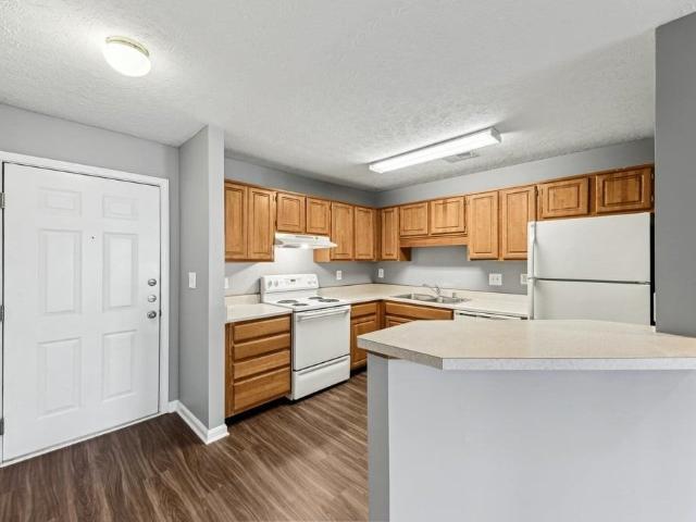 Maple Brook Apartments 1 Bedroom Apartment for Rent at 11507 Maple Brook Dr, Louisville, KY 40241