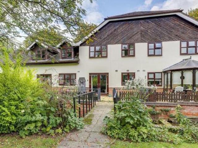 Maple Cottages, Risley, 2 Bedroom Flat