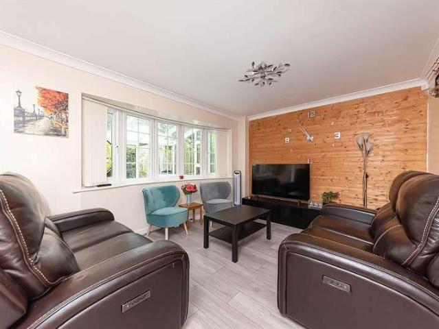 Maple Close, Winnersh, RG41