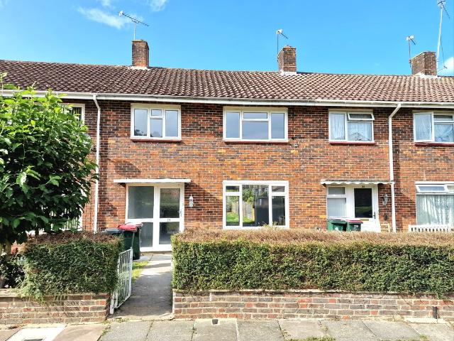 Maple Close, Crawley RH11, 3 bed terraced house to rent, £1,700 pcm | PrimeLocation