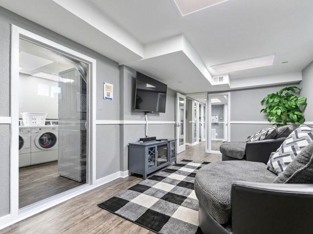 Maple Estates 2 Bedroom Apartment for Rent at 611 Ne Ridgeview Dr, Lees Summit, MO 64086