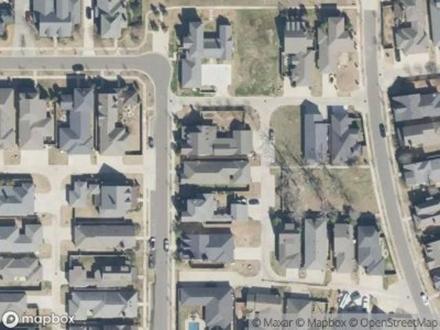 Maple Grove Ave