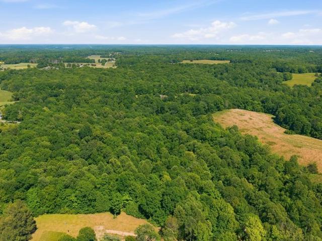 Maple Grove Rd, Dickson, TN 37055