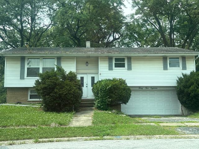 Maple Ln