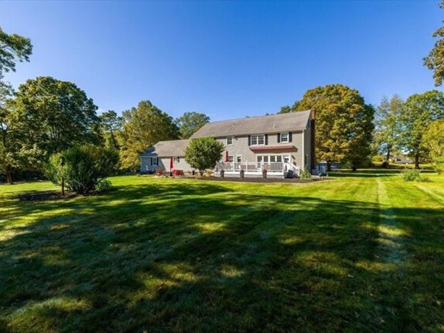 Maple Ln, Thompson, Home For Sale