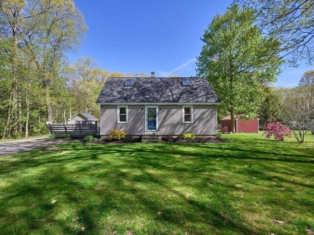 Maple Ln, Leicester, Home For Sale