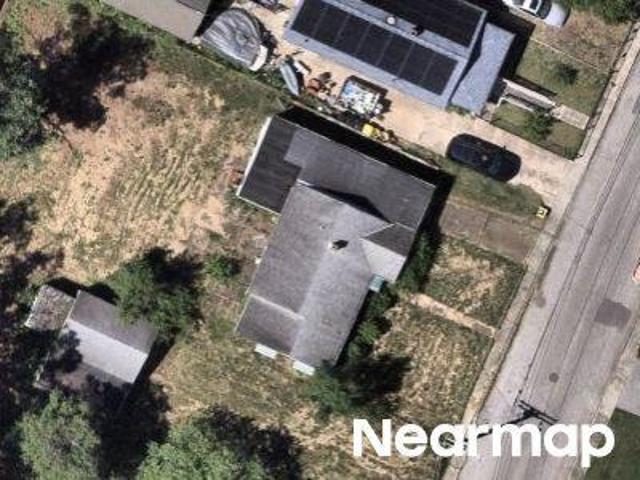 Maple Ln NW