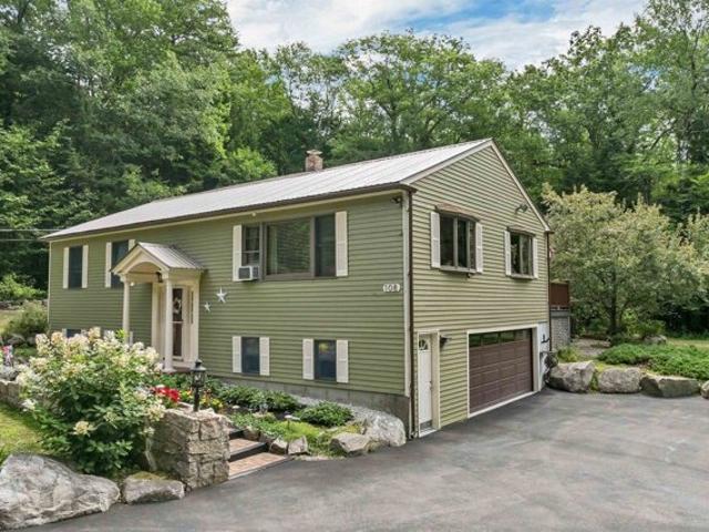 Maple Manor Rd, Conway, Home For Sale