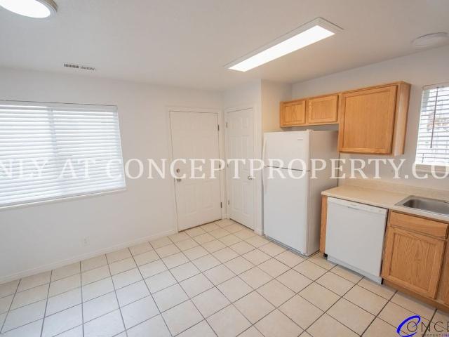 Maple Meadows 2 Bedroom Apartment for Rent at 1505 N Angel St, Layton, UT 84041