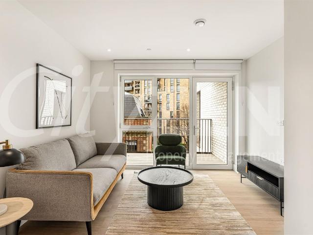 Maple Mews, London E3, 1 bed flat to rent, £2,201 pcm | PrimeLocation