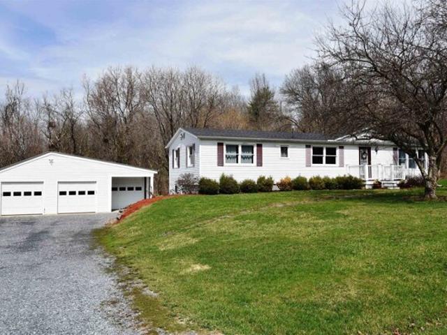 Maple Mnr, Vergennes, Home For Sale