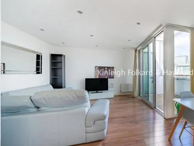 Maple Quays Residents Gym, Surrey Quays Road, London, SE16 7AQ, United Kingdom | 2 bed apartment for rent #118299039 | Rentberry