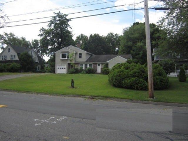 Maple Rd
