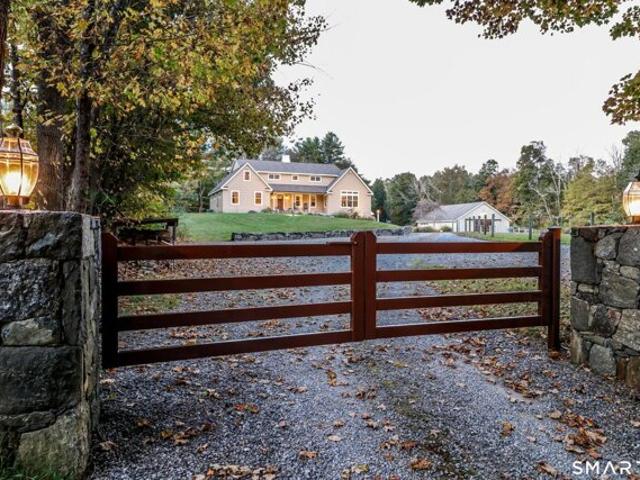 Maple Rd, Easton, Home For Sale