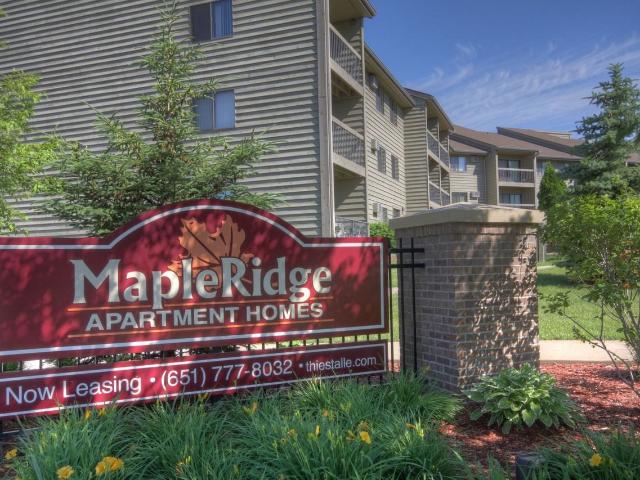Maple Ridge Apartment Homes 2 Bedroom Apartment for Rent at 1695 County Road D E, White Bear Lake, MN 55109 White Bear Lake