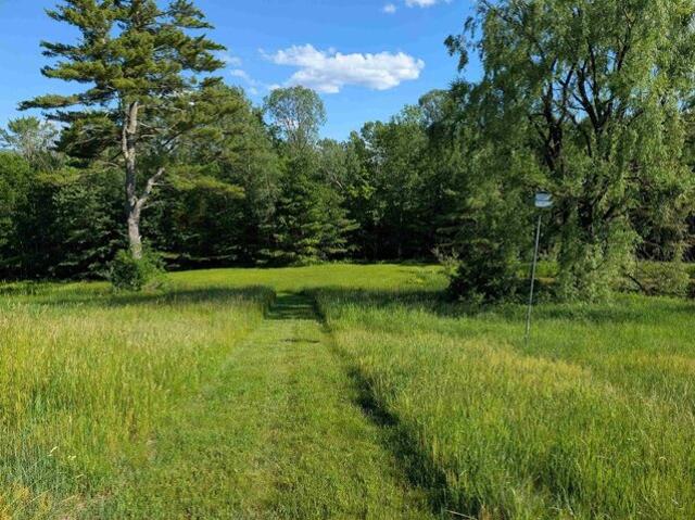 Maple Ridge Rd, Sandwich, Home For Sale