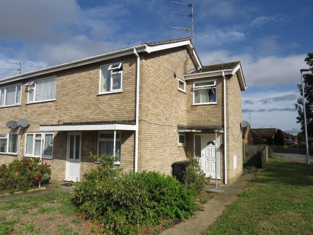 Maple Road, Downham Market PE38, 2 bed maisonette to rent, £800 pcm | PrimeLocation