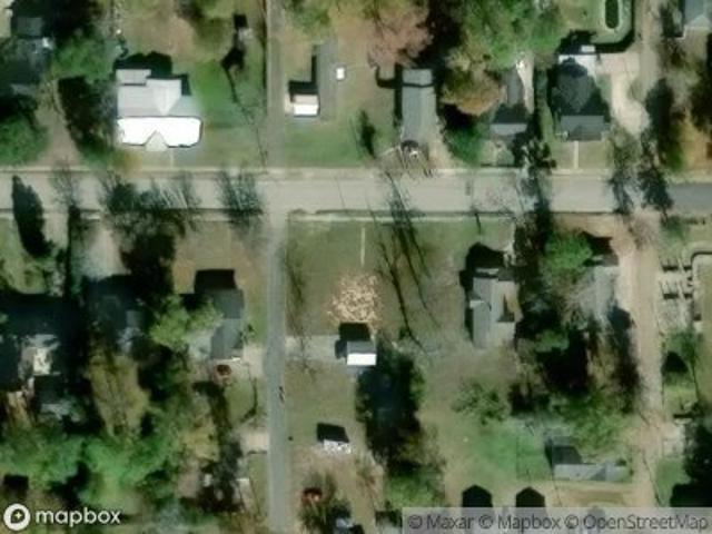 Maple St