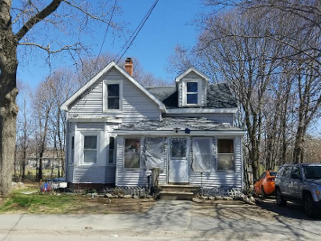 Maple St