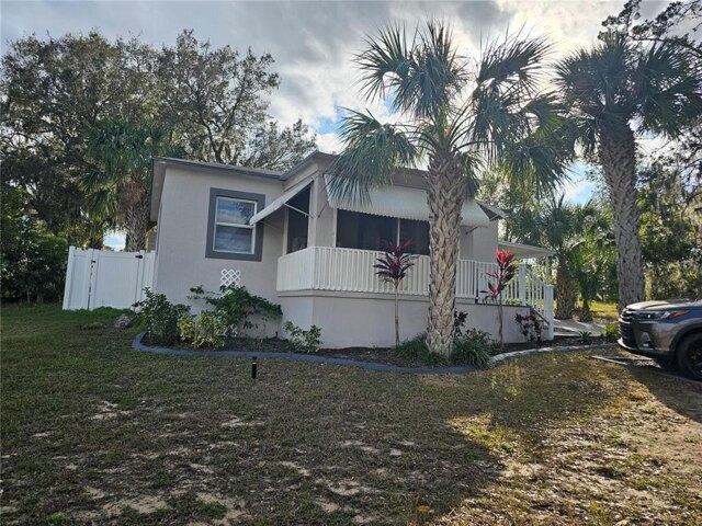 Maple St W, Davenport, Home For Sale